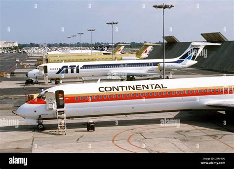 nouveau à l extérieur de la chaîne de montage mcdonnell douglas dc 9