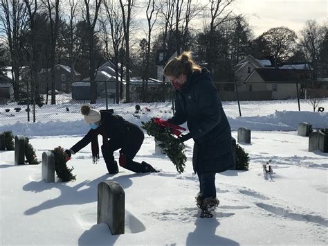 All Invited To Saturday Dec 17 Windsor Wreaths Across America Event