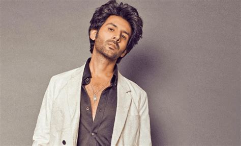 Kartik Aaryans Bling Life In Bollywood From Swanky Cars To Rs 160