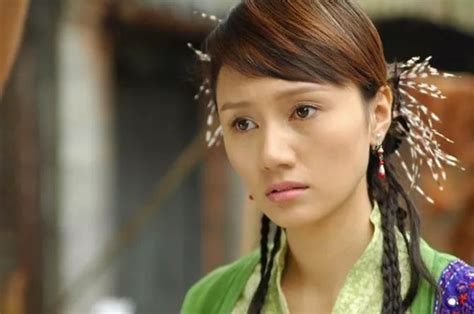 《绝代双骄》苏樱冷艳抢戏！米雪袁泉梁洁等女星都美爆了绝代双骄米雪袁泉新浪新闻