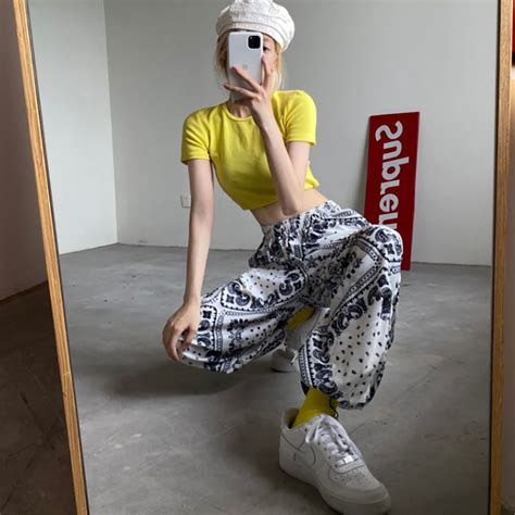 여자 힙한 페이즐리 패턴 조거 트레이닝팬츠