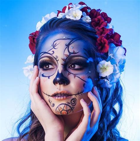 15 Stunning Dia De Los Muertos Makeup Ideas Page 4 Of 17 Daily