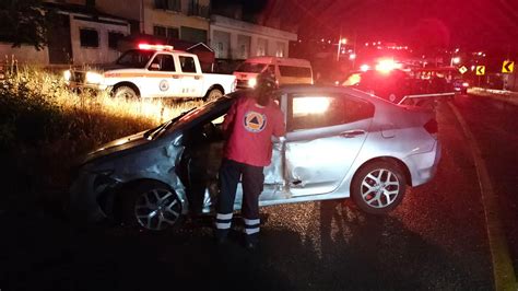 Chocan Y Salen Lesionados El Heraldo De Le N