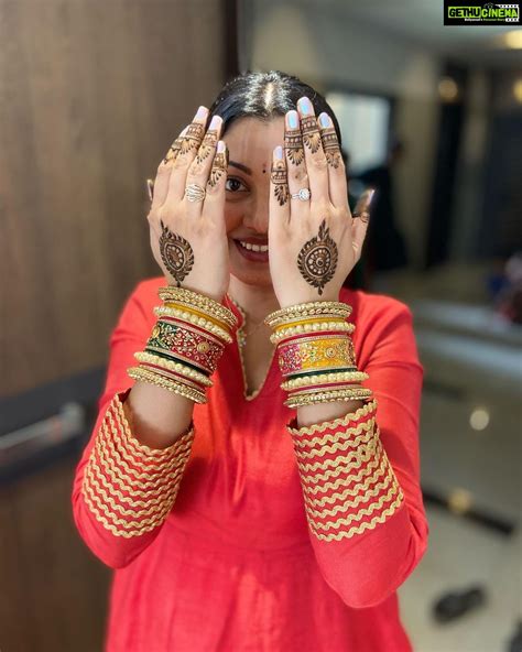 Janvi Chheda Instagram Peekaboomiss Me Yet Gethu Cinema