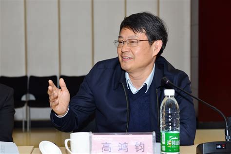 前沿科学与教育局调研昆明动物研究所 中国科学院前沿科学与教育局