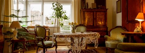 Our Top Tips For Packing Antiques Sussex Removals Company