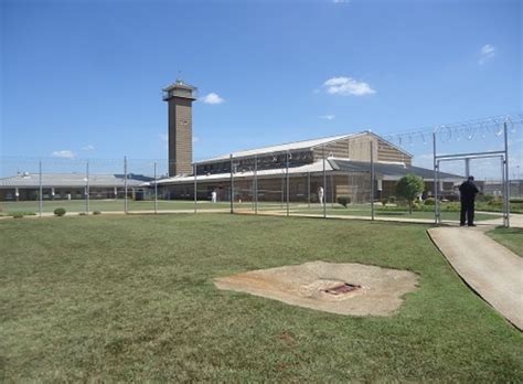 Ex Alabama Prison Guard Wife Arrested On Charges Involving Bribery