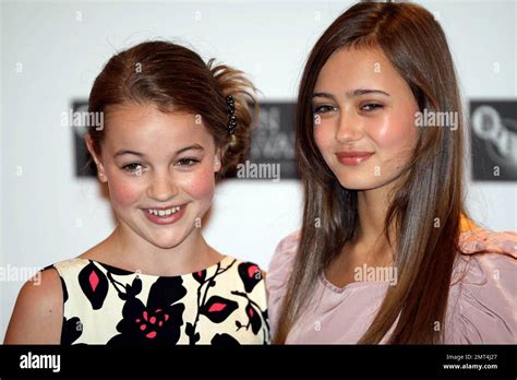 Ella Purnell And Isobel Meikle Small At The Photocall For Never Let Me Go At The Bfi London