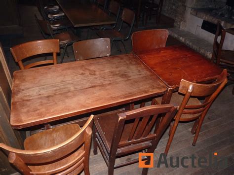 2 Tabels 6 Chairs Furniture Auctelia