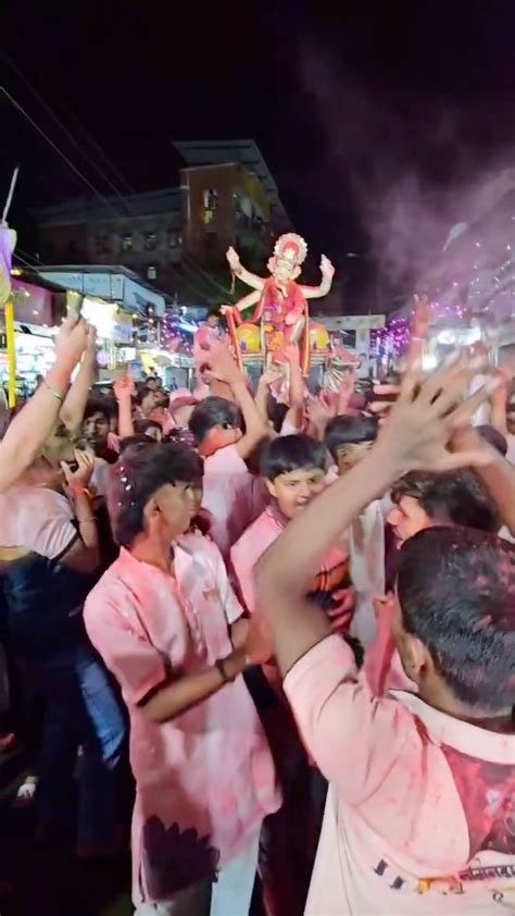 Jennyhitu1side गणपती बाप्पा मोरया पुढचा वर्षी लवकर या ️🙏🥺🌺 Jenny