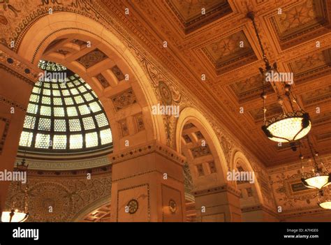 Usa Il Chicago Chicago Cultural Center And The Dome Designed By