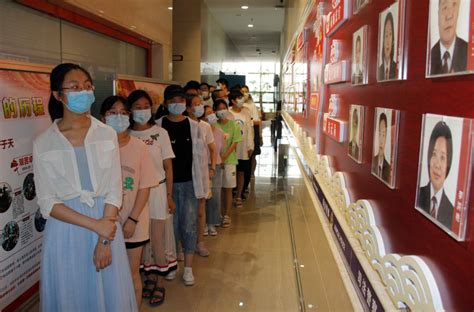 肇东法院第129次公众开放日：法治为帆 护航青春——肇东一中学生走进法院 让法治托起青春梦想澎湃号·政务澎湃新闻 The Paper