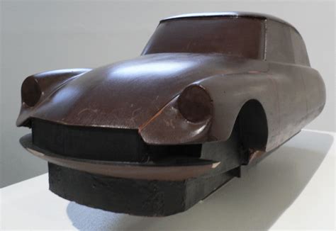 The Case of the Mysterious DS Model Citroënvie