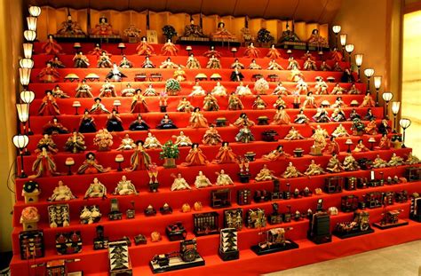 銀座でひな人形鑑賞会 103体の人形と800本の「つるし雛」 銀座経済新聞