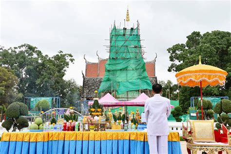 เวลา ๐๙ ๐๙ น วัดพระธาตุขามแก่น