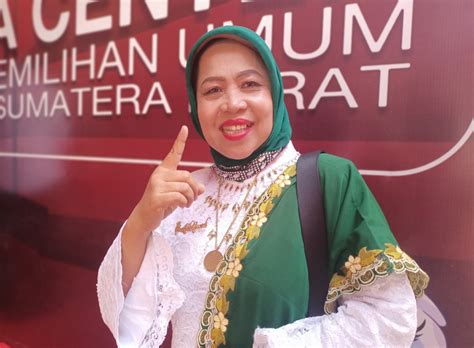 Blak Blakan Ungkap Alasan Keluar Dari Nasdem Dewi Saya Tak Mau Jadi