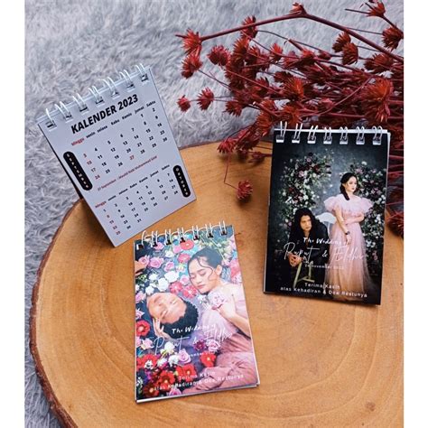 Jual Souvenir Pernikahan Kalender Duduk Mini Custom Photo Unik