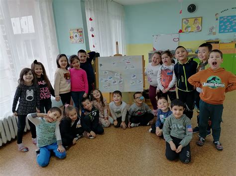 По земя във въздуха и по вода в група Ежковци Детска градина №4 Чуден Свят