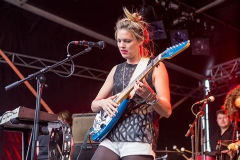Sue The Night Met Nieuwe Single Op Tour Naar Duitsland Maxazine