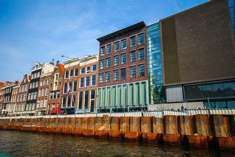 The Ultimate Self Guided Amsterdam Canal Tour On Foot The Creative