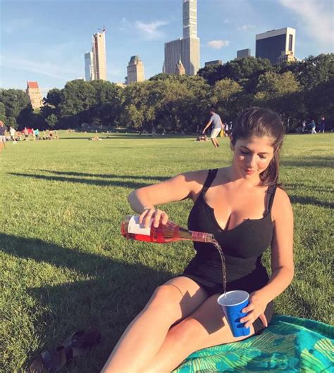 Emily Barry Is Outstanding Porn Pic Eporner