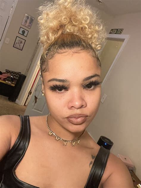 1 On Twitter Face Is Top Tier 🥲