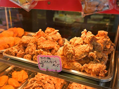 いのしん豚南部直販所商品紹介ロースヒレモモなどの精肉と惣菜