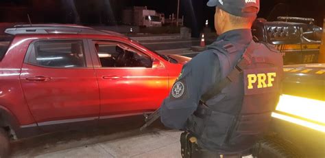 Homem é Preso Pela Prf Na Br 343 Em Piripiri Acusado Do Crime De
