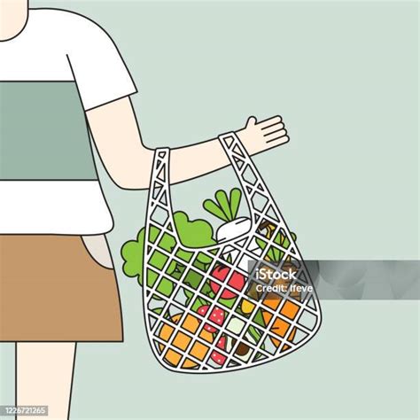 신선한 유기농 과일과 건강한 천연 채소가 들어있는 그물 가방을 들고 서있는 젊은이들 가방에 대한 스톡 벡터 아트 및 기타 이미지 가방 슈퍼마켓 여자 Istock