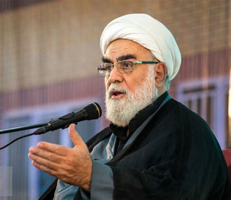 توصیه‌ حضرت آقا به مسئولان، رفع مشکلات معیشتی و گرفتاری‌های مردم است