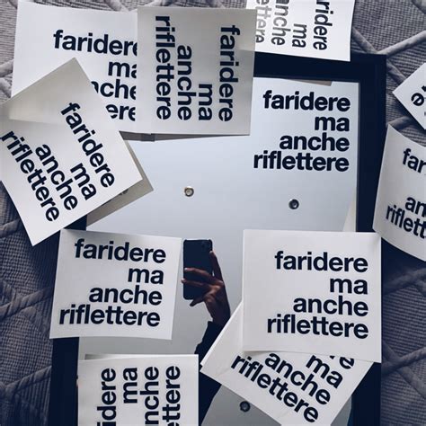 Fa Ridere Ma Anche Riflettere Adesivo Per Specchio Le Magliette