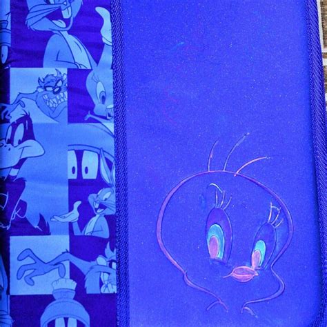 Vintage Looney Tunes Pen 3 Ring Binder Zipper Notebook Designed By Stuart Hall Etsy