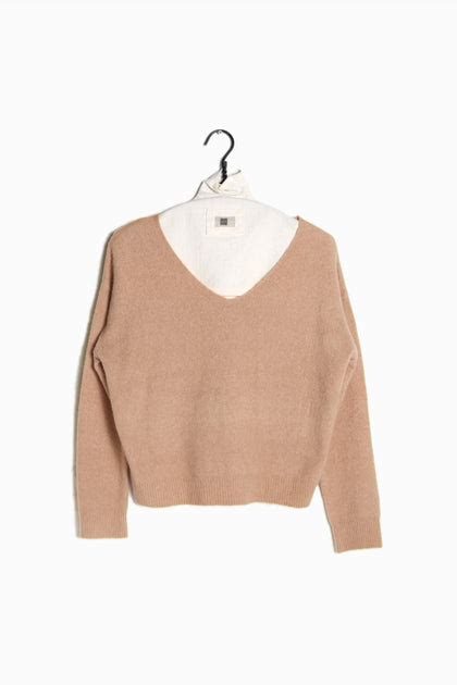 Basic V Neck Wool Sweater Look By M