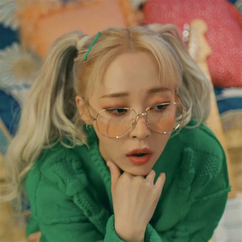 Moonbyul 문별 Mamamoo ‘cheese In The Trap Mv Icon Cheese In The Trap