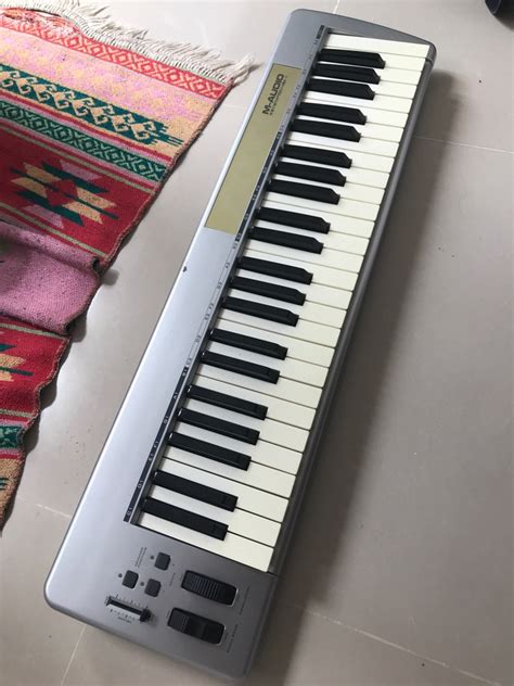M Audio Keystation 49 midi keyboard controller 興趣及遊戲 音樂樂器 配件 樂器 Carousell