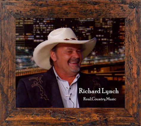 Billboard Emerging Artist Richard Lynch Gets Nostalgic On New Single