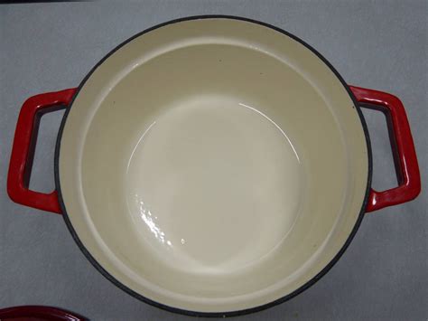 Lot 294 Fantastic Cast Iron Dutch Oven Consider It Sold By Gwe