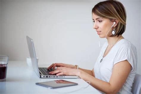 remote task what is it and how to become one