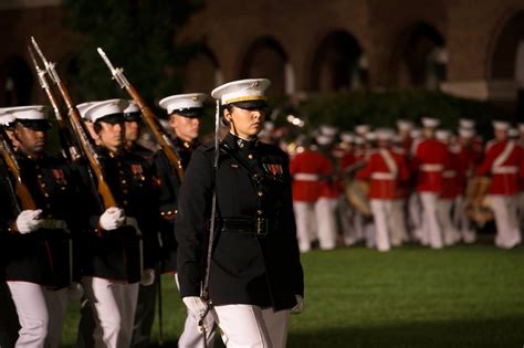 Face Of Defense The 1st Female Marine Silent Drill Platoon Commander