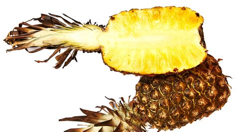 How To Tell If A Pineapple Is Ripe Bon Appétit