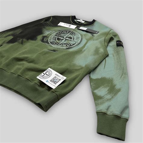 Свитшот-джемпер Stone Island хаки 63045 купить в Москве цена от ...