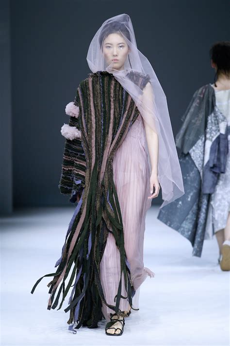 浙江理工大学服装学院2018届服装与服饰设计毕业作品发布会