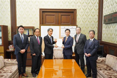 再エネ賦課金停止法案を提出！