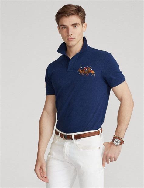 7 Different Types Of Shirts For Men That Should Be In Your Wardrobe