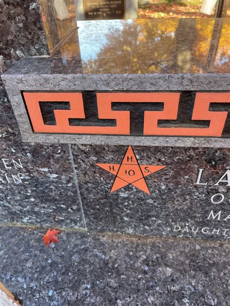 Anyone Have Any Idea What The Symbology Of This Grave Means Ive Tried