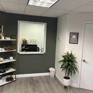 ALEXANDRIA PODIATRY ASSOCIATES Updated February Walker Ln Alexandria Virginia