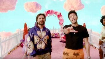 Juanes Y Sebasti N Yatra Estrenan Bonita Su Primera Canci N Juntos