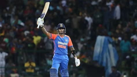 Ind Vs Eng T 20 Match इंग्लड टी 20 सिरीजमध्ये सूर्यकुमार यादव रचणार