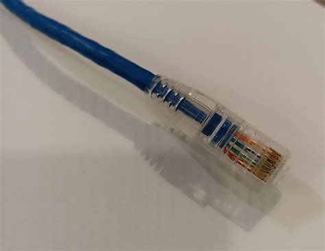 PATCH CORD COMMSCOPE CAT 6 25CM