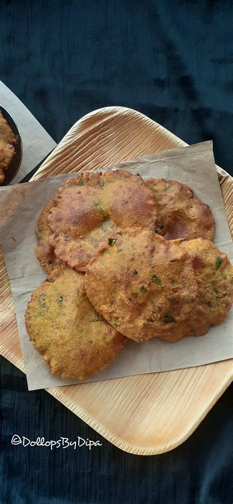 How To Make Methi Bajra Puri Recipe